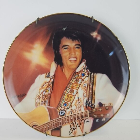The Bradford Exchange | Wall Decor | Remembering Elvis Presley ...